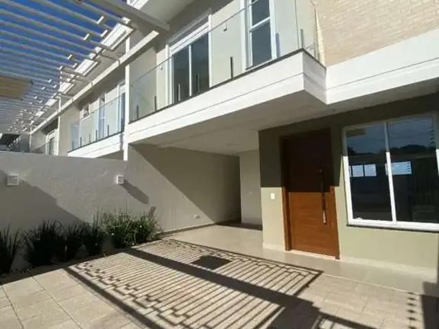 Casa / Sobrado para Venda em Cascavel/PR Canadá 2 Quartos