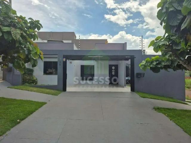 Casa / Sobrado para Venda em Cascavel/PR Canadá 3 Quartos