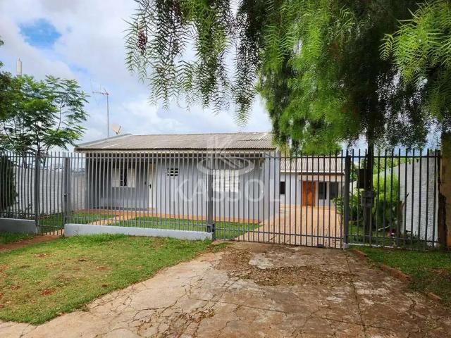 Casa / Sobrado para Venda em Cascavel/PR Canadá 3 Quartos