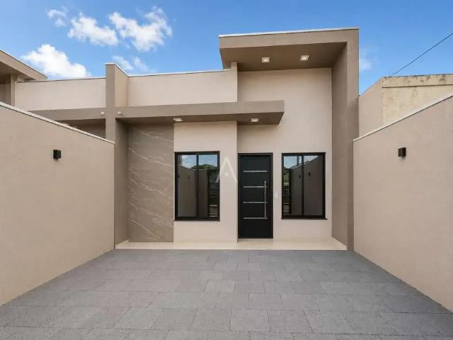 Casa / Sobrado para Venda em Cascavel/PR Canadá 3 Quartos