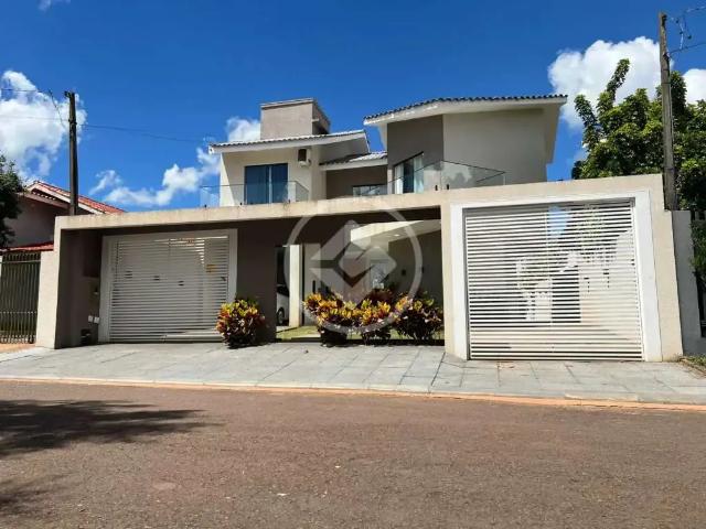 Casa / Sobrado para Venda em Cascavel/PR Canadá 3 Quartos
