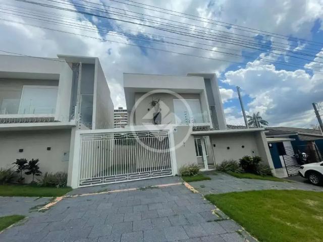 Casa / Sobrado para Venda em Cascavel/PR Cancelli 3 Quartos