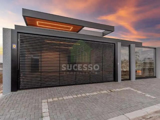 Casa / Sobrado para Venda em Cascavel/PR Cancelli 3 Quartos