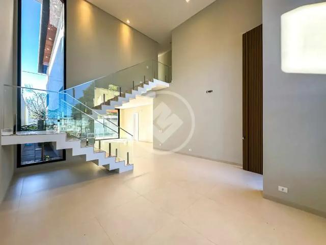 Casa / Sobrado para Venda em Cascavel/PR Cancelli 4 Quartos