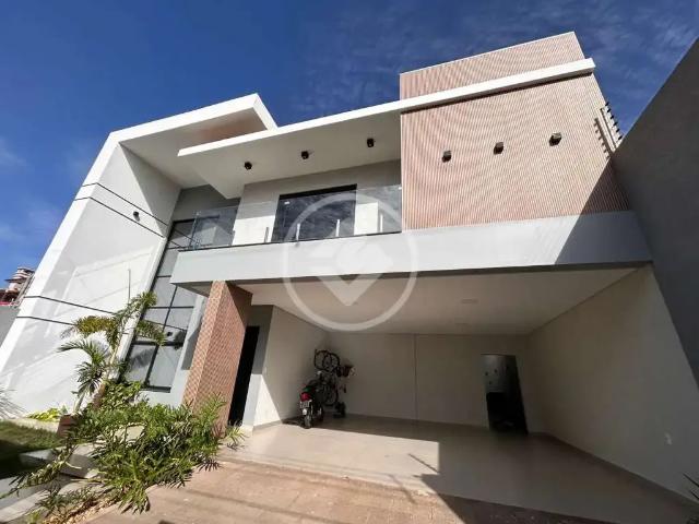 Casa / Sobrado para Venda em Cascavel/PR Cancelli 4 Quartos