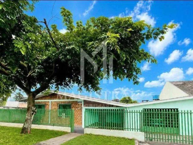 Casa / Sobrado para Venda em Cascavel/PR Cataratas 4 Quartos