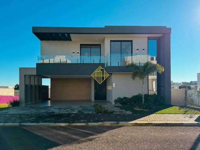 Casa / Sobrado para Venda em Cascavel/PR Cataratas 4 Quartos