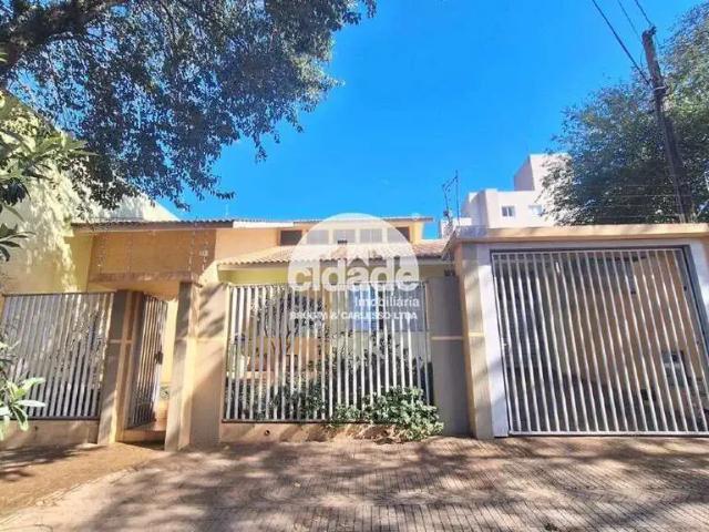 Casa / Sobrado para Venda em Cascavel/PR Centro 2 Quartos