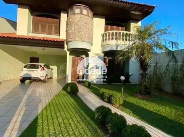 Casa / Sobrado para Venda em Cascavel/PR Centro 2 Quartos