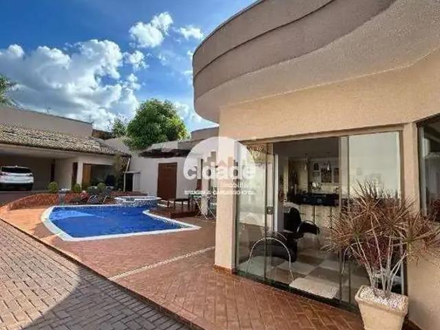 Casa / Sobrado para Venda em Cascavel/PR Centro 2 Quartos