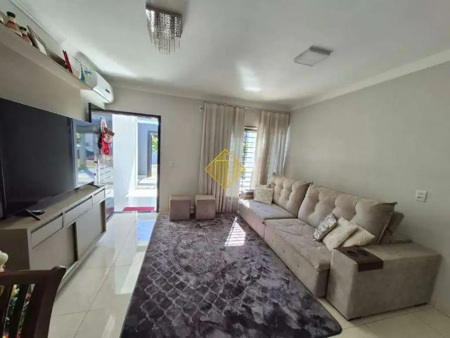Casa / Sobrado para Venda em Cascavel/PR Canadá 2 Quartos