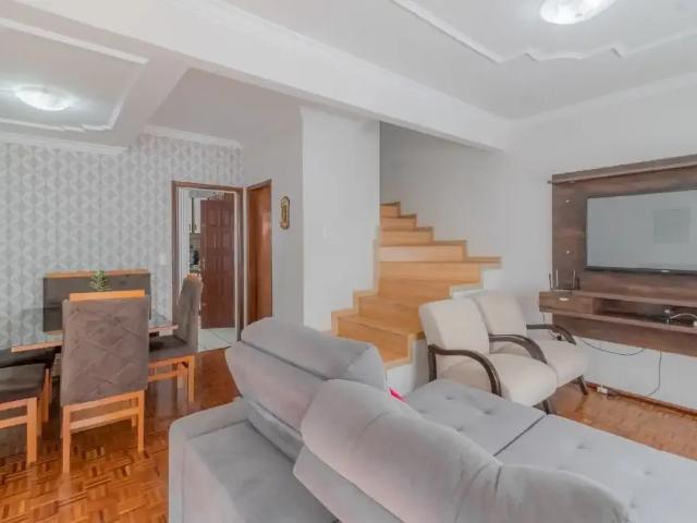 Casa / Sobrado para Venda em Cascavel/PR Centro 3 Quartos
