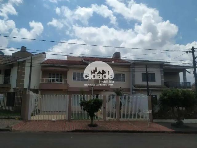 Casa / Sobrado para Venda em Cascavel/PR Centro 3 Quartos