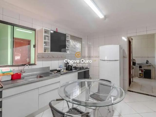 Casa / Sobrado para Venda em Cascavel/PR Centro 3 Quartos