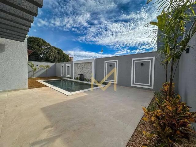 Casa / Sobrado para Venda em Cascavel/PR Centro 3 Quartos
