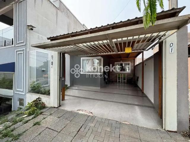 Casa / Sobrado para Venda em Cascavel/PR Coqueiral 2 Quartos