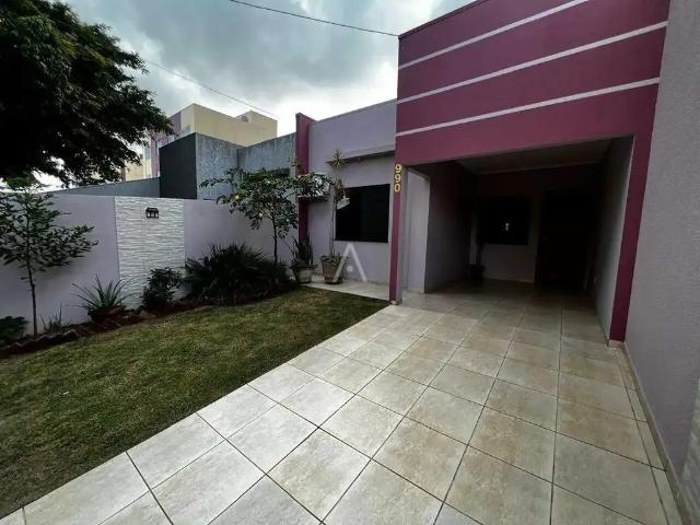 Casa / Sobrado para Venda em Cascavel/PR Coqueiral 3 Quartos