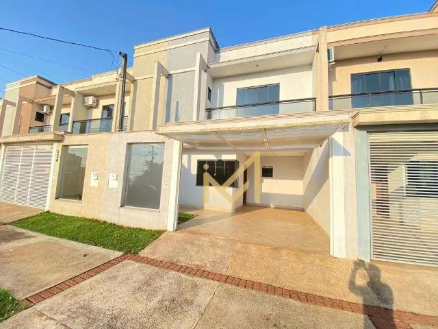 Casa / Sobrado para Venda em Cascavel/PR Coqueiral 3 Quartos