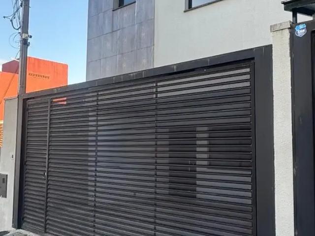 Casa / Sobrado para Venda em Cascavel/PR Coqueiral 3 Quartos
