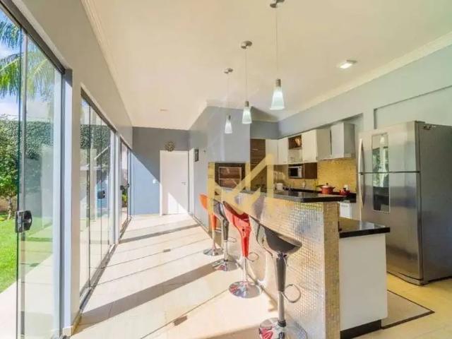 Casa / Sobrado para Venda em Cascavel/PR Coqueiral 3 Quartos