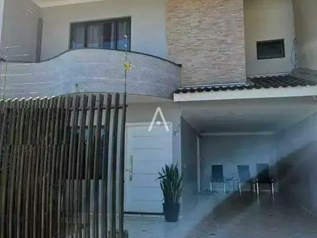 Casa / Sobrado para Venda em Cascavel/PR Coqueiral 3 Quartos