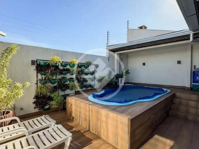 Casa / Sobrado para Venda em Cascavel/PR Country 2 Quartos