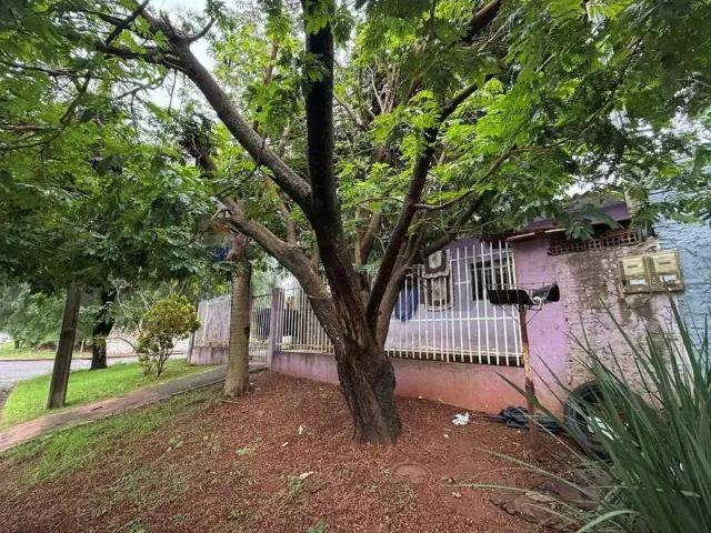 Casa / Sobrado para Venda em Cascavel/PR Esmeralda 2 Quartos