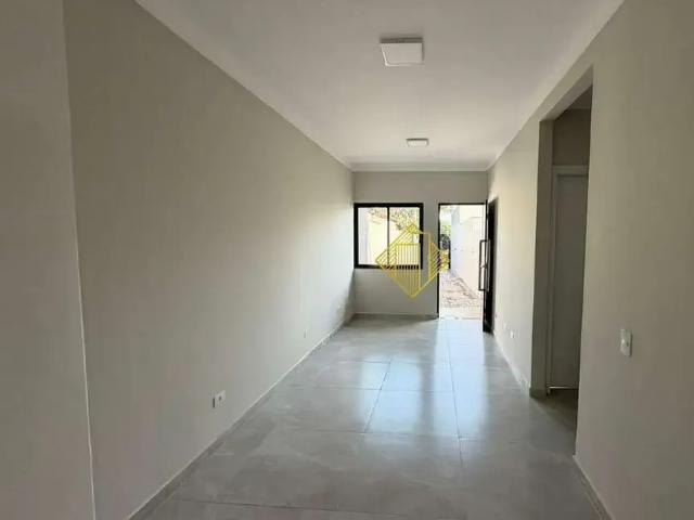 Casa / Sobrado para Venda em Cascavel/PR Esmeralda 3 Quartos