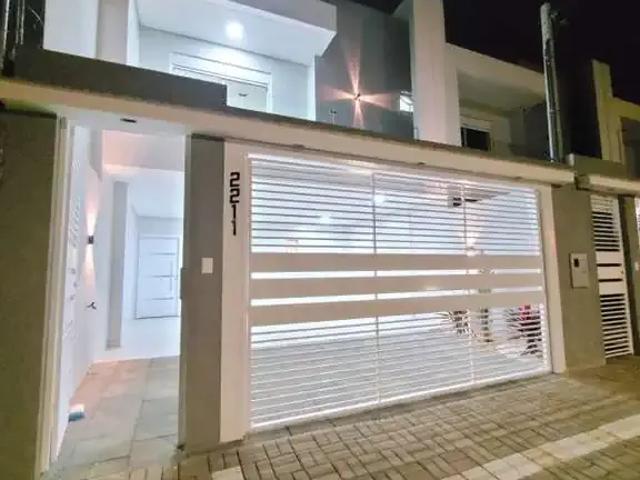 Casa / Sobrado para Venda em Cascavel/PR FAG 2 Quartos