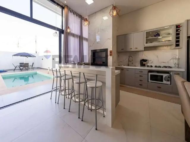 Casa / Sobrado para Venda em Cascavel/PR Florais do Parana 2 Quartos