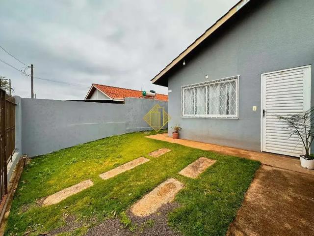 Casa / Sobrado para Venda em Cascavel/PR Floresta 2 Quartos