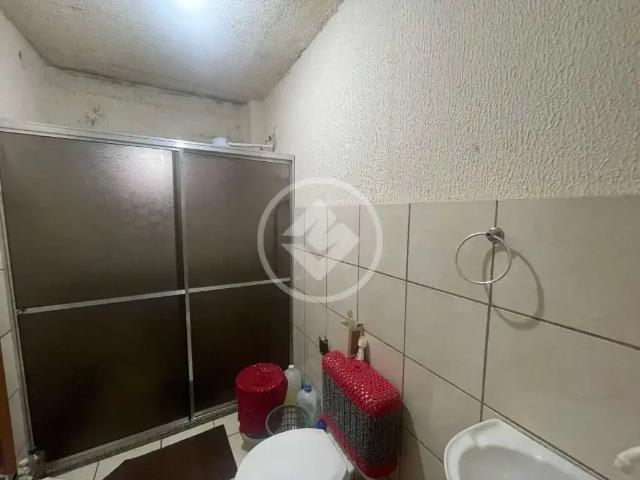 Casa / Sobrado para Venda em Cascavel/PR Floresta 2 Quartos