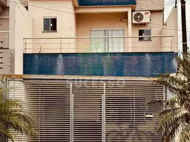 Casa / Sobrado para Venda em Cascavel/PR Parque Verde 2 Quartos