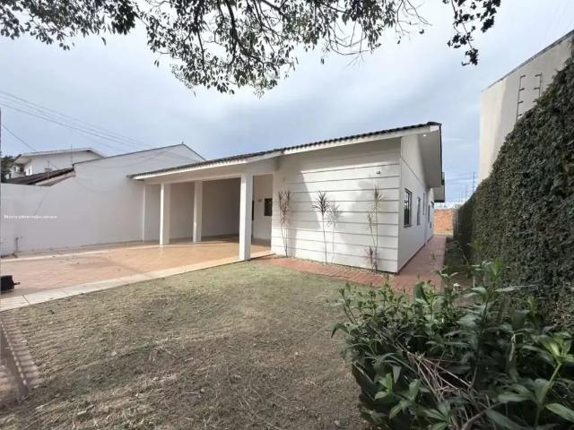 Casa / Sobrado para Venda em Cascavel/PR Pioneiros Catarinenses 4 Quartos