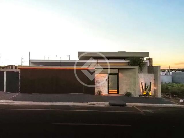 Casa / Sobrado para Venda em Cascavel/PR Recanto Tropical 3 Quartos