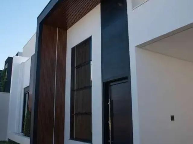 Casa / Sobrado para Venda em Cascavel/PR Recanto Tropical