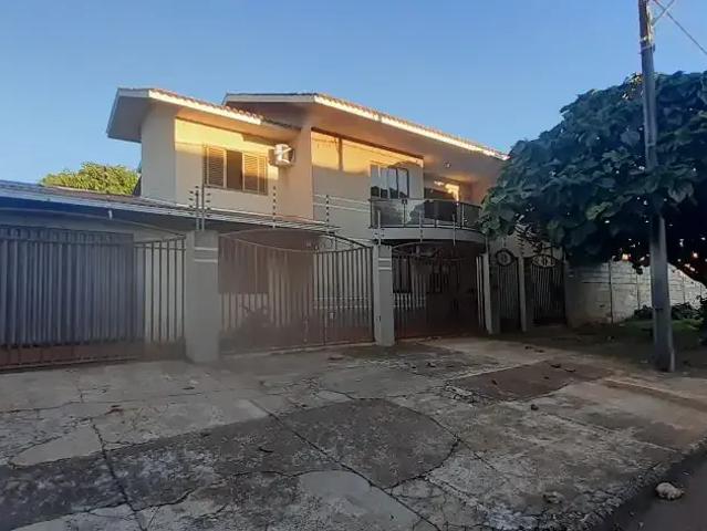 Casa / Sobrado para Venda em Cascavel/PR São Cristóvão 3 Quartos