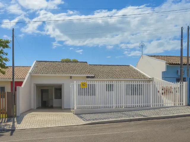 Casa / Sobrado para Venda em Cascavel/PR Santa Felicidade 3 Quartos