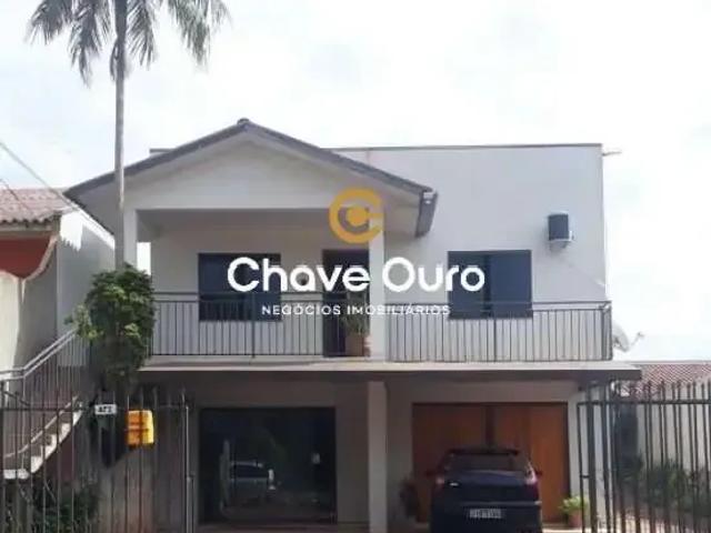 Casa / Sobrado para Venda em Cascavel/PR Santa Felicidade 3 Quartos