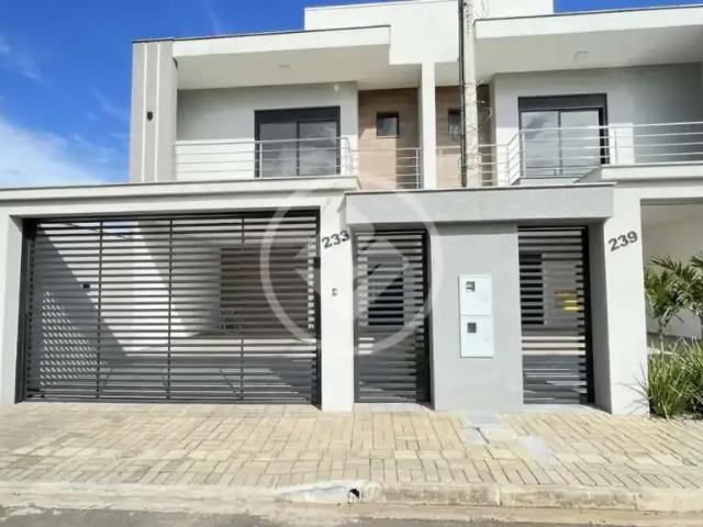 Casa / Sobrado para Venda em Cascavel/PR Santa Felicidade 4 Quartos