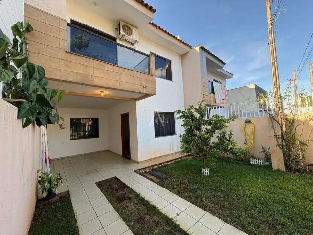 Casa / Sobrado para Venda em Cascavel/PR Santo Onofre 3 Quartos