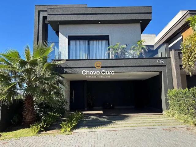 Casa / Sobrado para Venda em Cascavel/PR Santo Inácio 4 Quartos