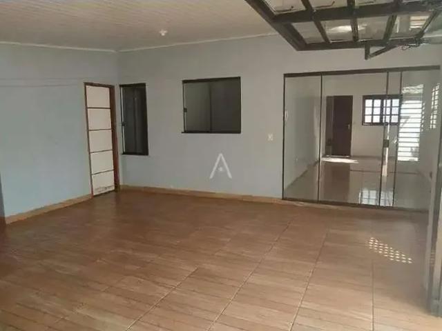 Casa / Sobrado para Venda em Cascavel/PR Universitário 3 Quartos
