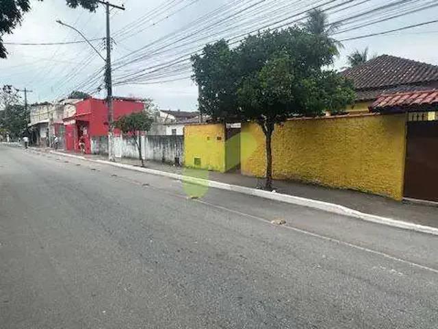 Casa / Sobrado para Venda em Casimiro de Abreu/RJ Centro 2 Quartos
