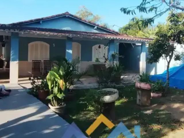 Casa / Sobrado para Venda em Casimiro de Abreu/RJ Centro 3 Quartos
