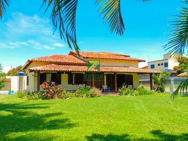 Casa / Sobrado para Venda em Casimiro de Abreu/RJ Centro 3 Quartos
