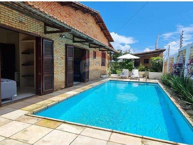 Casa / Sobrado para Venda em Caucaia/CE Icaraí 4 Quartos
