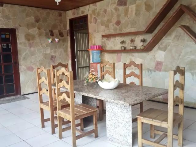 Casa / Sobrado para Venda em Caucaia/CE Icaraí 7 Quartos
