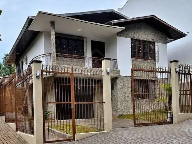 Casa / Sobrado para Venda em Caxias do Sul/RS Colina Sorriso 3 Quartos