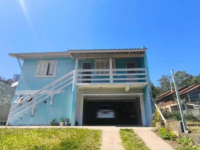 Casa / Sobrado para Venda em Caxias do Sul/RS Colina Sorriso 3 Quartos